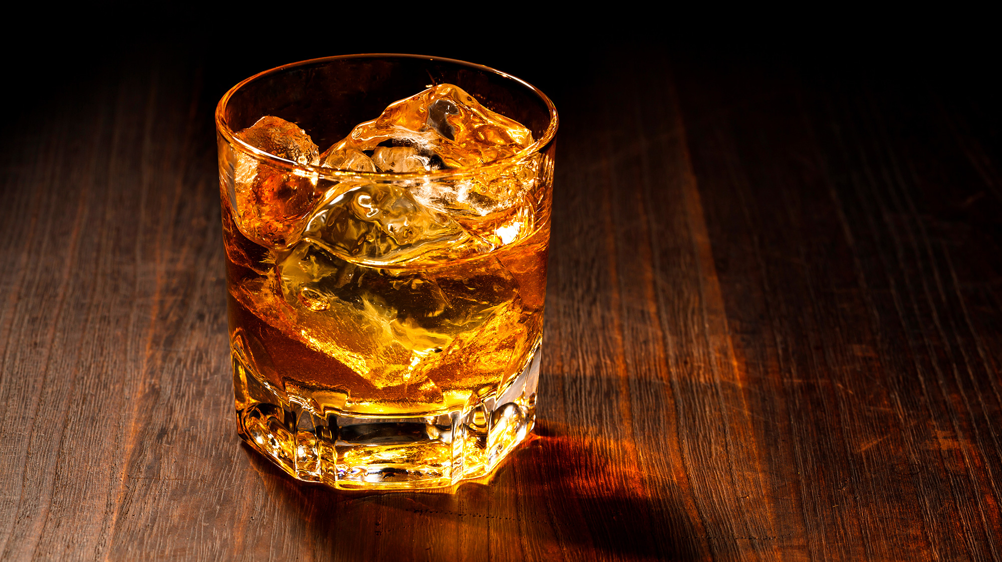 ALL YOU CAN DRINK – Café & ダイニング Bar OƵ（オズ）